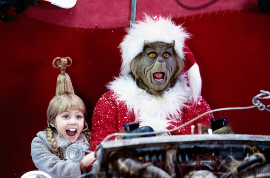 Grinch: Jim Carrey při natáčení trpěl jako zvíře, cvičil ho agent CIA a ...