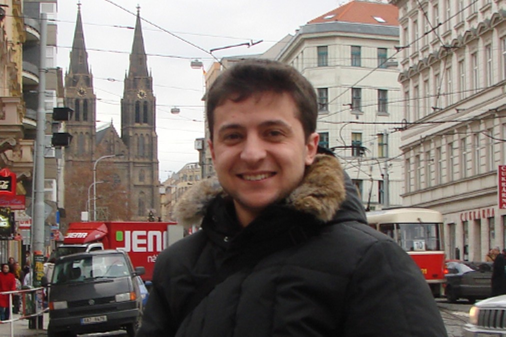 Zelenskyj slaví 48. Dětství prožil mezi gangy, vyhrál StarDance a ...